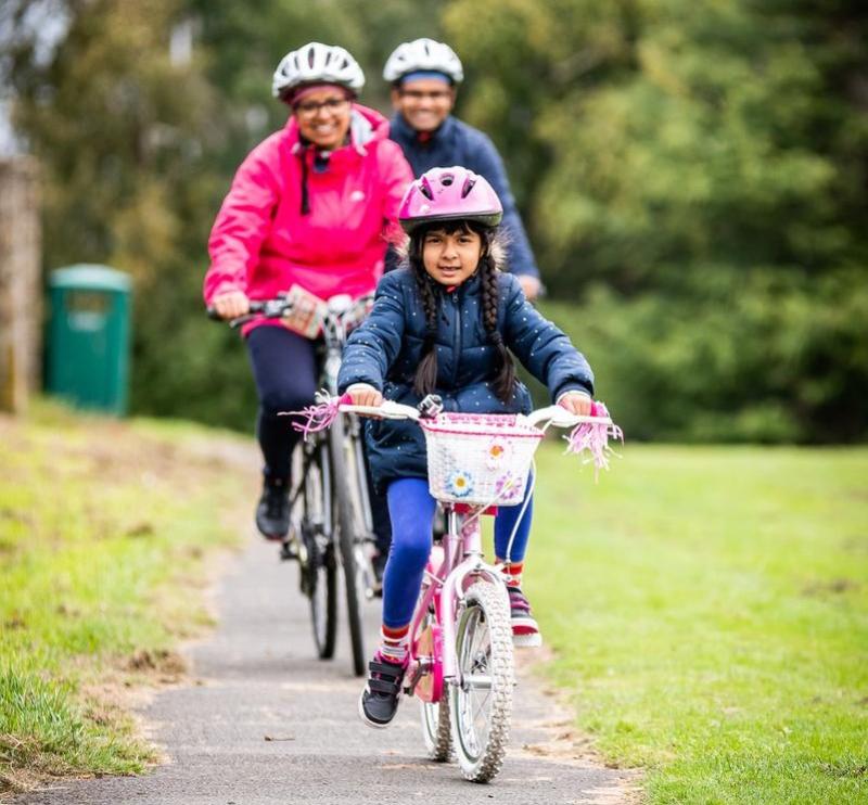 Less traffic, more cycling: boosting alternatives to car use | Cycling UK