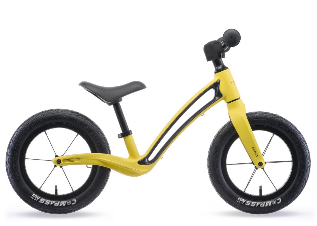 A guide to buying the best balance bike | Cycling UK
