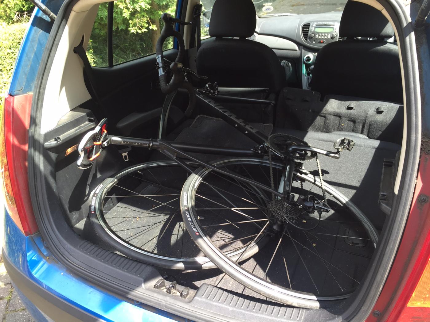A guide to car-mounted cycle carriers (bike racks on cars) | Cycling UK