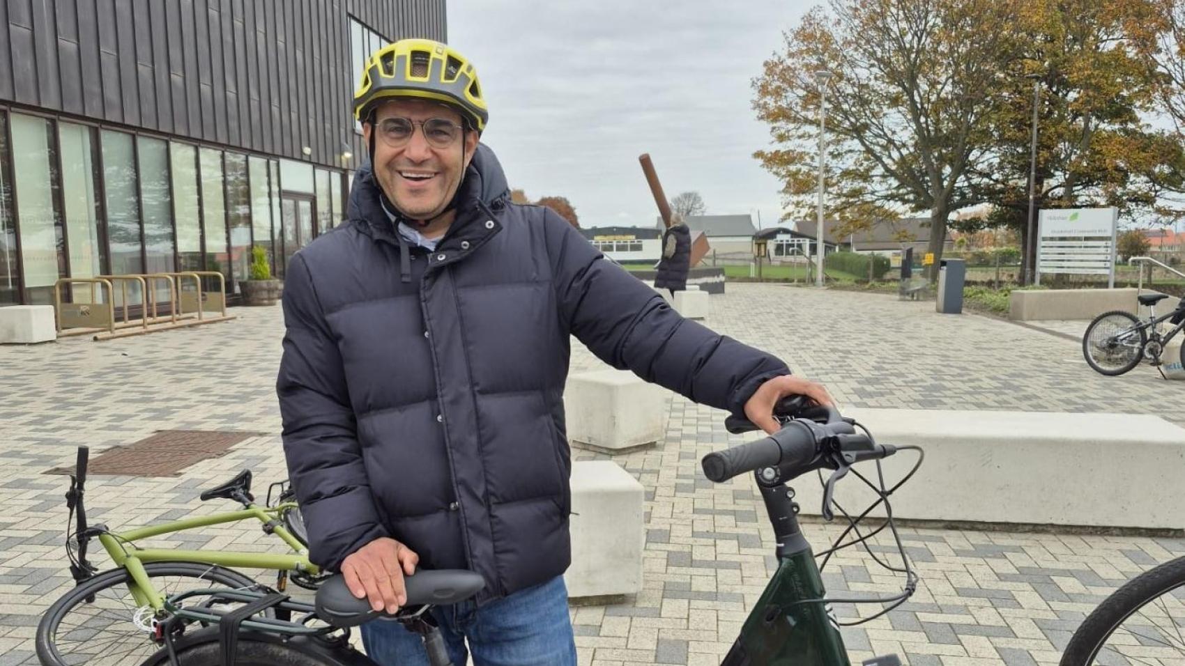 Goran’s e-bike commute beats traffic, cuts costs and boosts his health ...