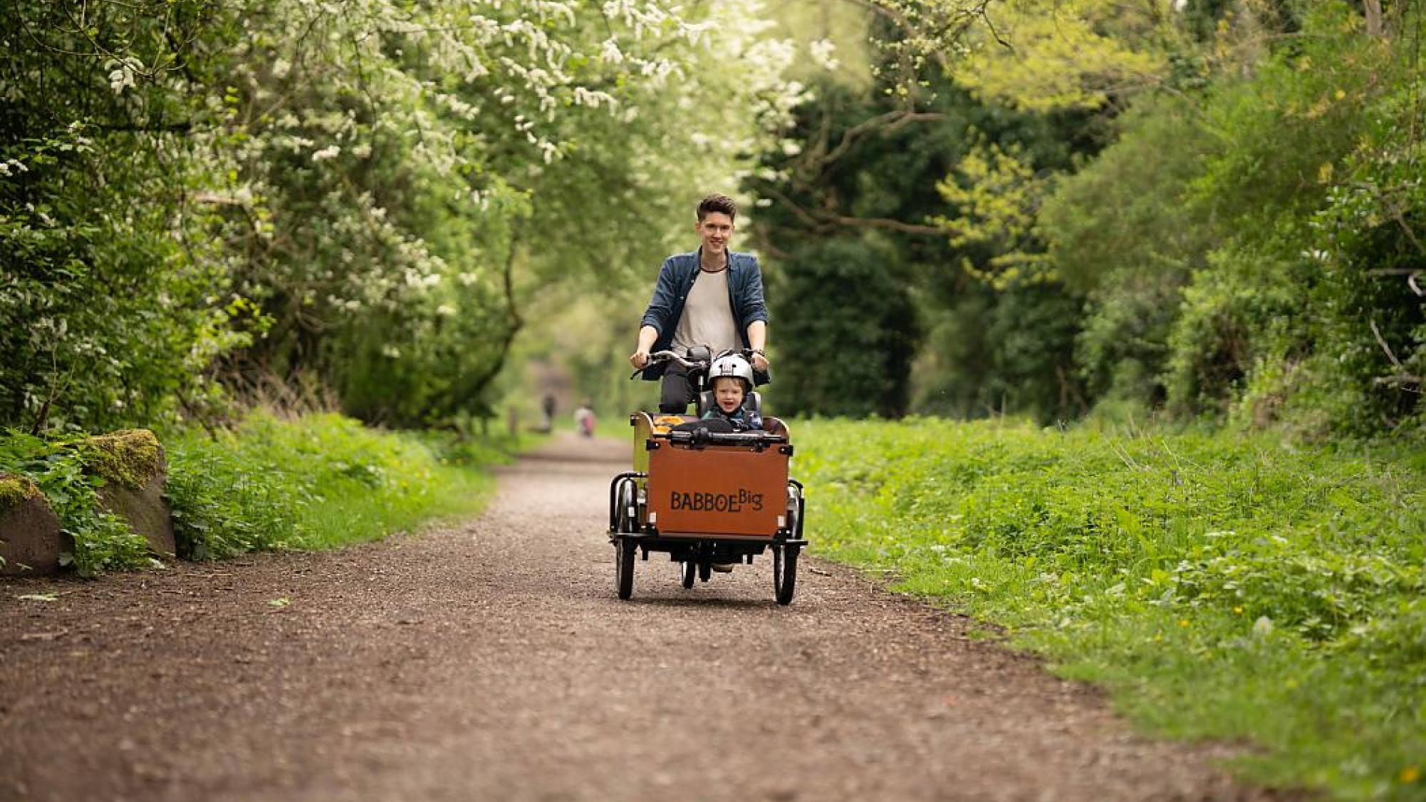 Guide to electric bikes and e-cycles | Cycling UK