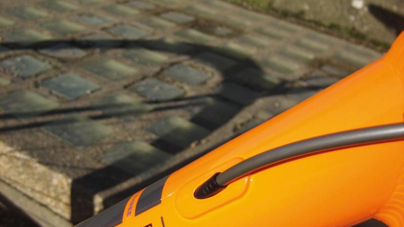 Can you convert a bike with internal cabling to external cabling ...