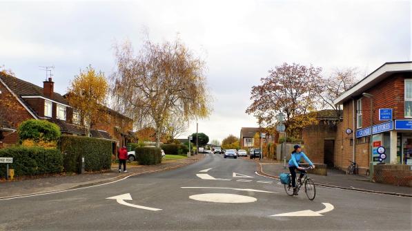 How to help drivers see you while cycling at roundabouts, traffic ...